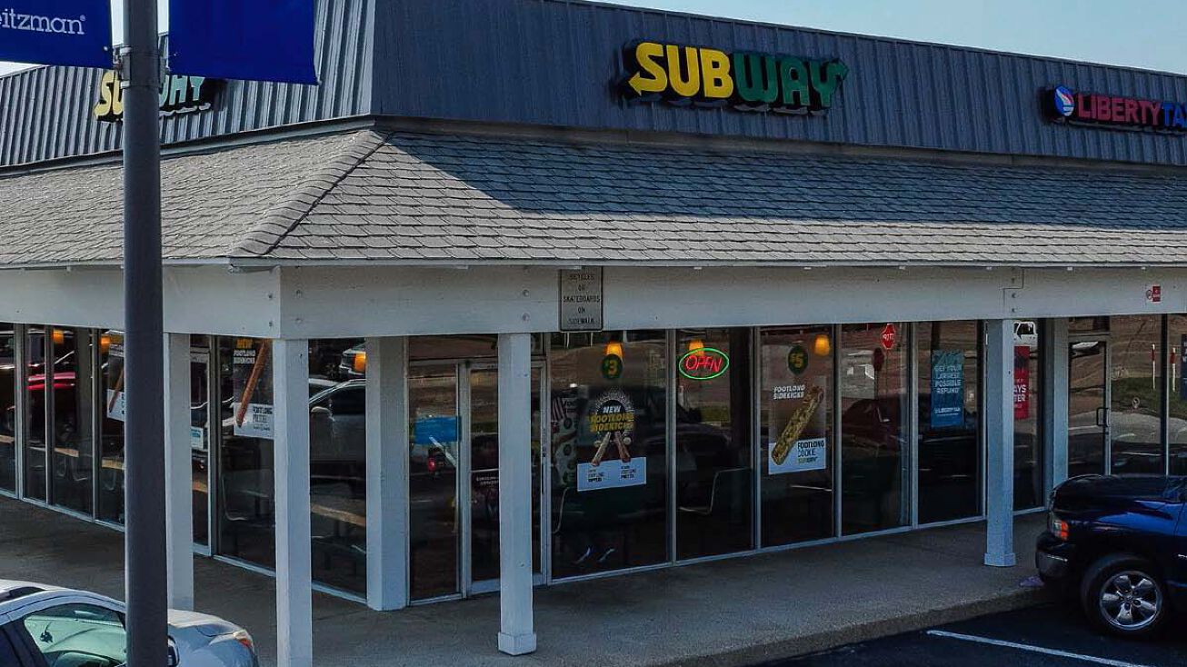 917 N Hampton Rd, DeSoto, TX 75115 | Crexi.com