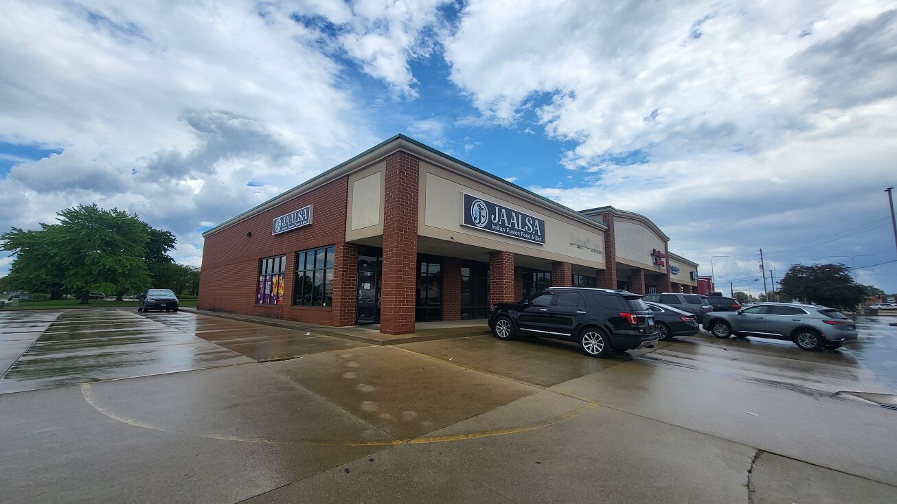 3114 S 6th St, Springfield, IL 62703 | Crexi.com