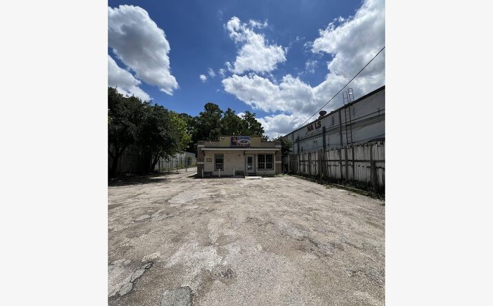 3050 Tidwell Rd, Houston, TX 77093 | Crexi.com