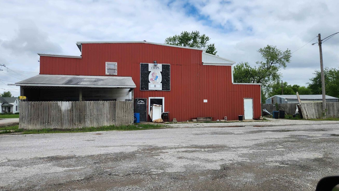 119 N West Railroad Street, Ashley, IL 62808 | Crexi.com