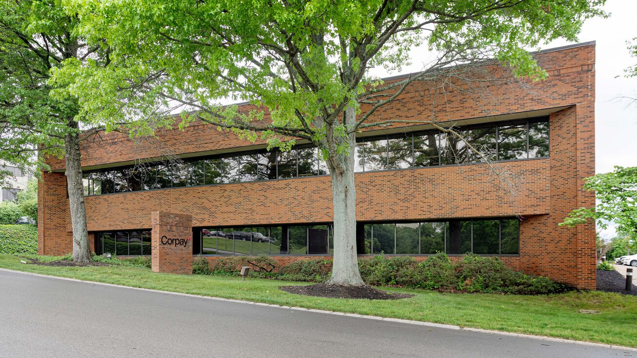 3325 Perimeter Hill Dr, Nashville, TN 37211 | Crexi.com