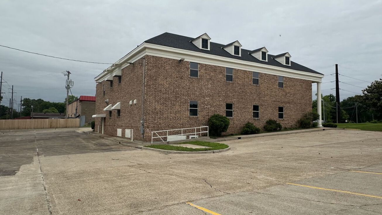 1400 Youree Dr, Shreveport, LA 71101 | Crexi.com
