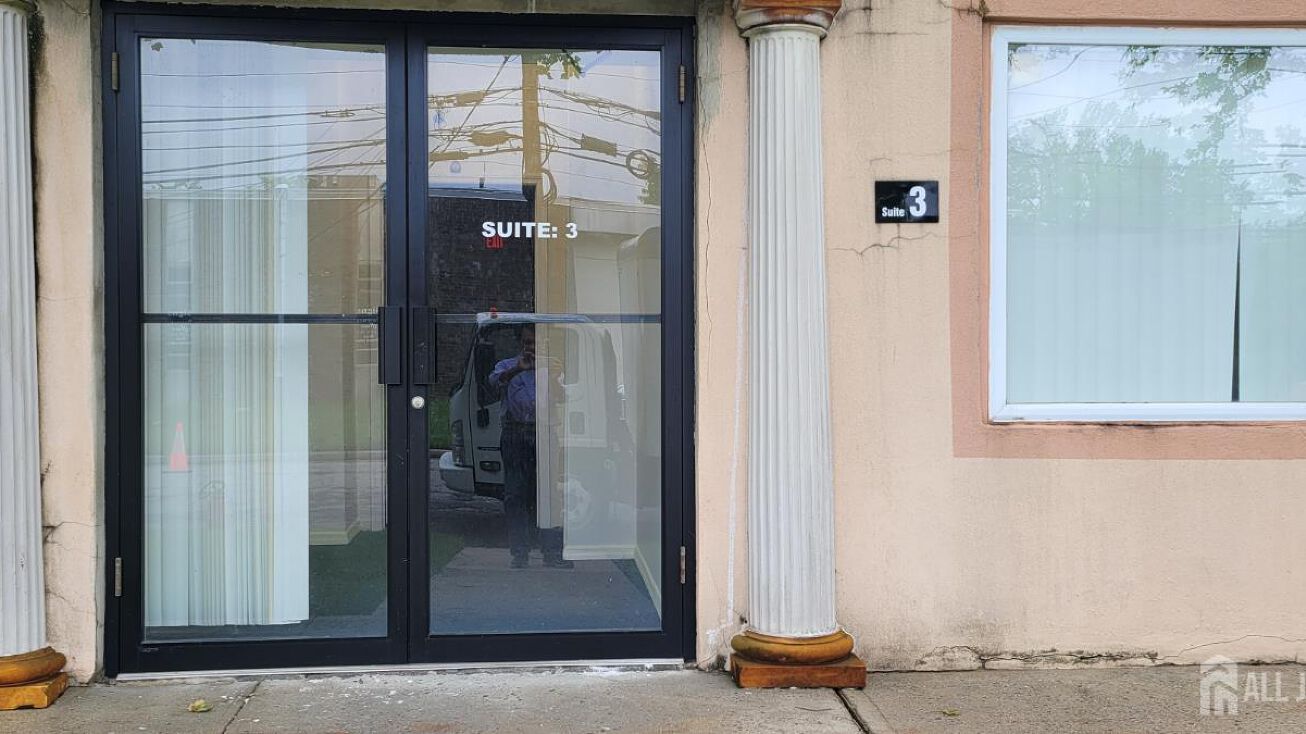 22 Meridian Road # 3, Edison, NJ 08820 | Crexi.com