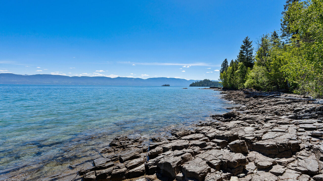 NHN Running Rock Lane, Lakeside, MT 59922 | Crexi.com