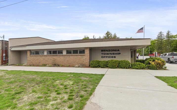 1020 Michigan Avenue, Benzonia, MI 49616 | Crexi.com