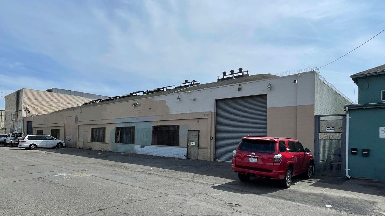 5321 E 8th St, Oakland, CA 94601 | Crexi.com