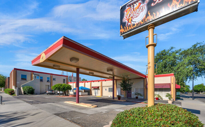 339 W D St, Lemoore, CA 93245 | Crexi.com