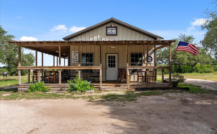 404 W FM 351, Beeville, TX 78102 | Crexi.com