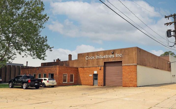 23515 Pinewood St, Warren, MI 48091 | Crexi.com