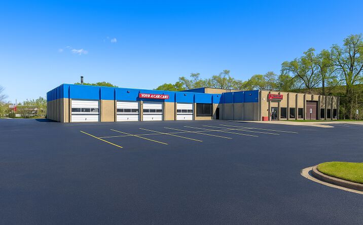 7218 Virginia Road, Crystal Lake, IL 60014 | Crexi.com