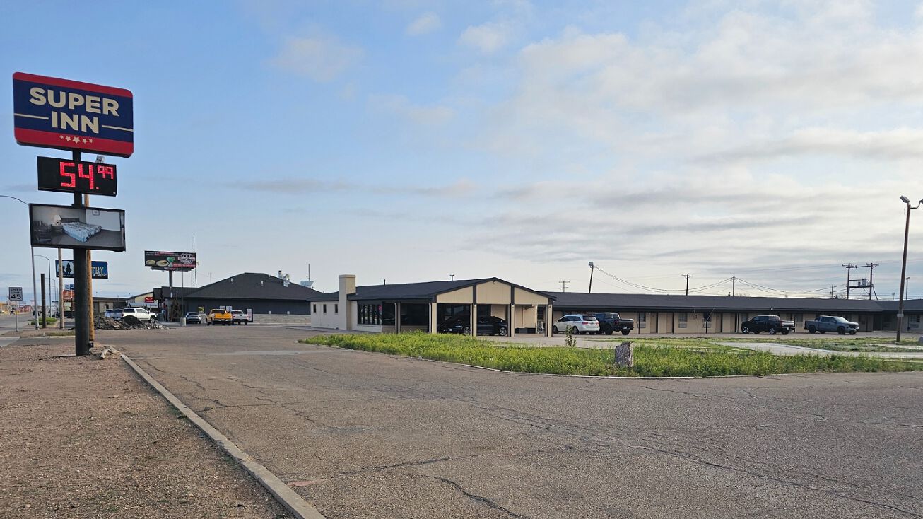 1821 S Dumas Ave, Dumas, TX 79029 | Crexi.com