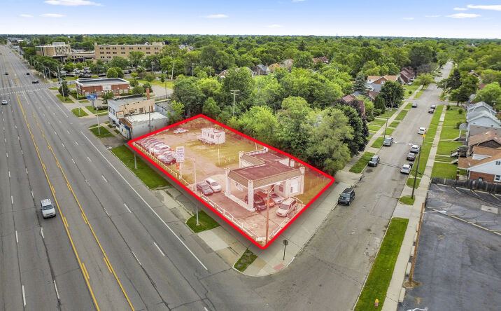 14760 Gratiot Ave, Detroit, MI 48205 | Crexi.com