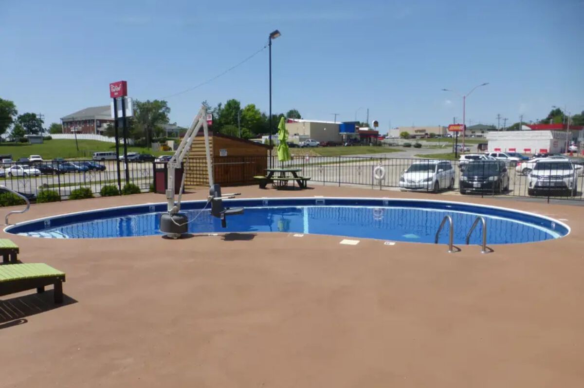 501 NORTHLAND DR Cameron MO 64429-1349 APN: 4242-16-60-14-04-001-000201 ...