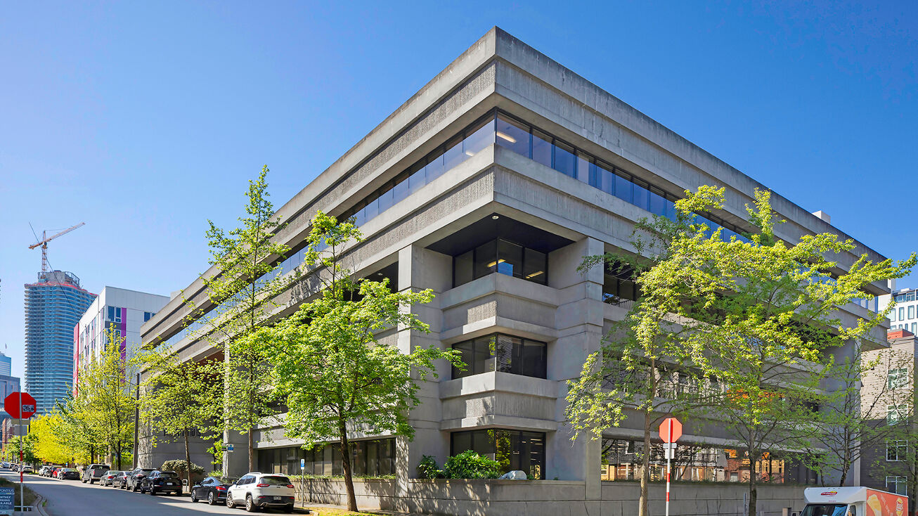 425 Pontius Ave N, Seattle, WA 98109 | Crexi.com