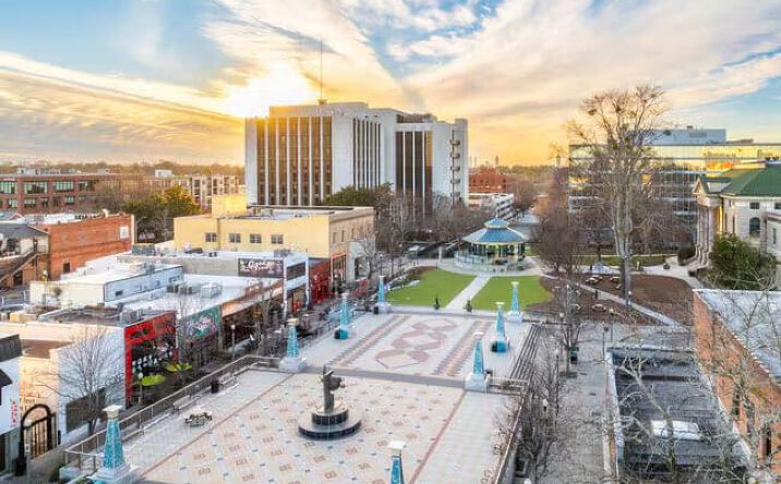 1998-2012 Hosea L. Williams, Atlanta, GA 30317 | Crexi.com