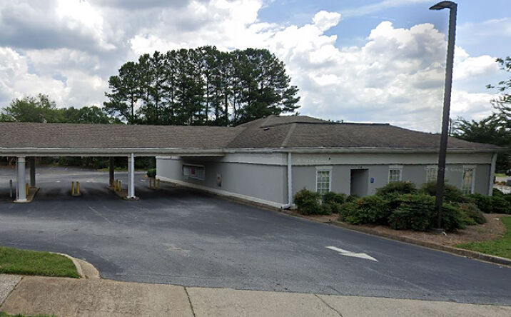 79 S MAIN ST Inman SC 29349-1672 APN: 1-44-06-215.00 | Crexi.com