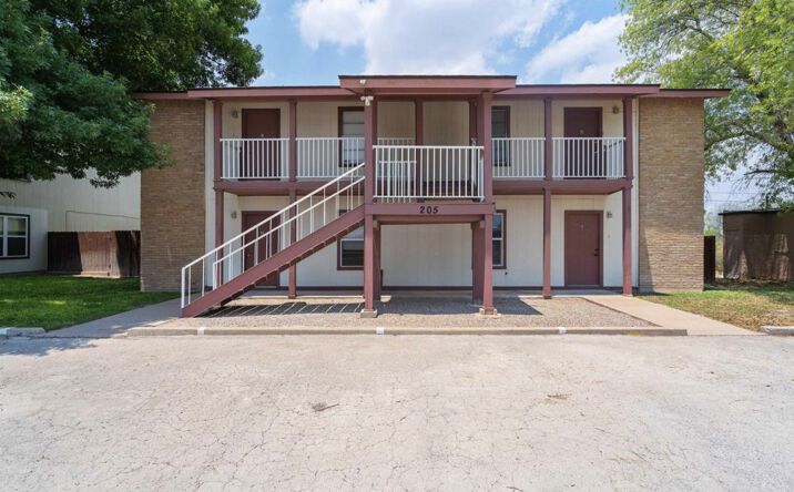 205 Fletcher Dr, Del Rio, TX 78840 | Crexi.com