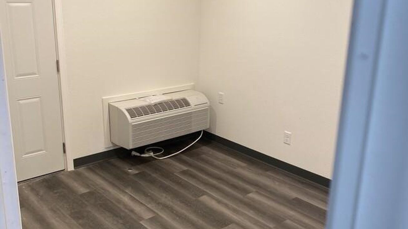 7645 Grinde, Windsor, WI 53532-2018 | Crexi.com