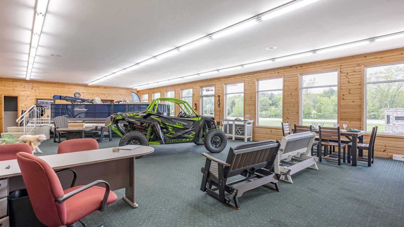 4152 Highway 13, Dell Prairie, WI 53965 | Crexi.com