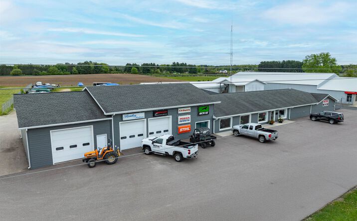 Wisconsin Dells, WI Commercial Real Estate for Sale | Crexi.com