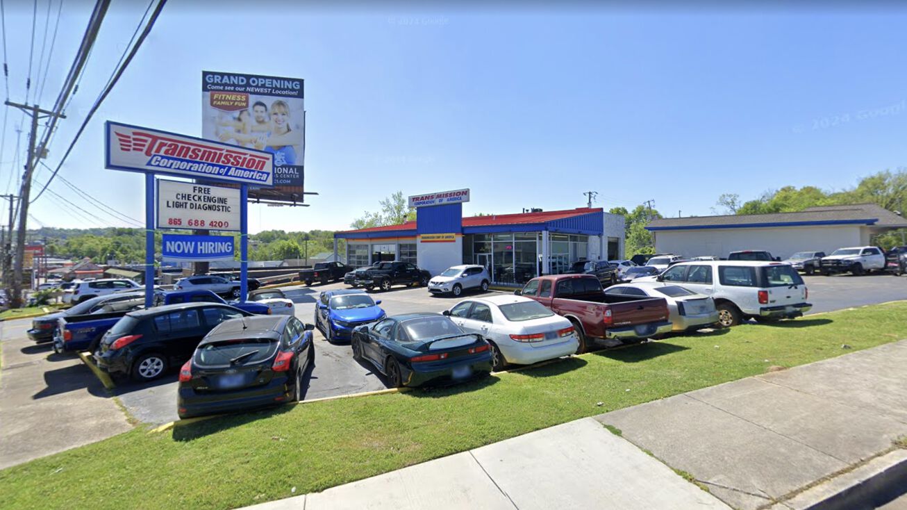 5327 Clinton Hwy, Knoxville, TN 37912 | Crexi.com