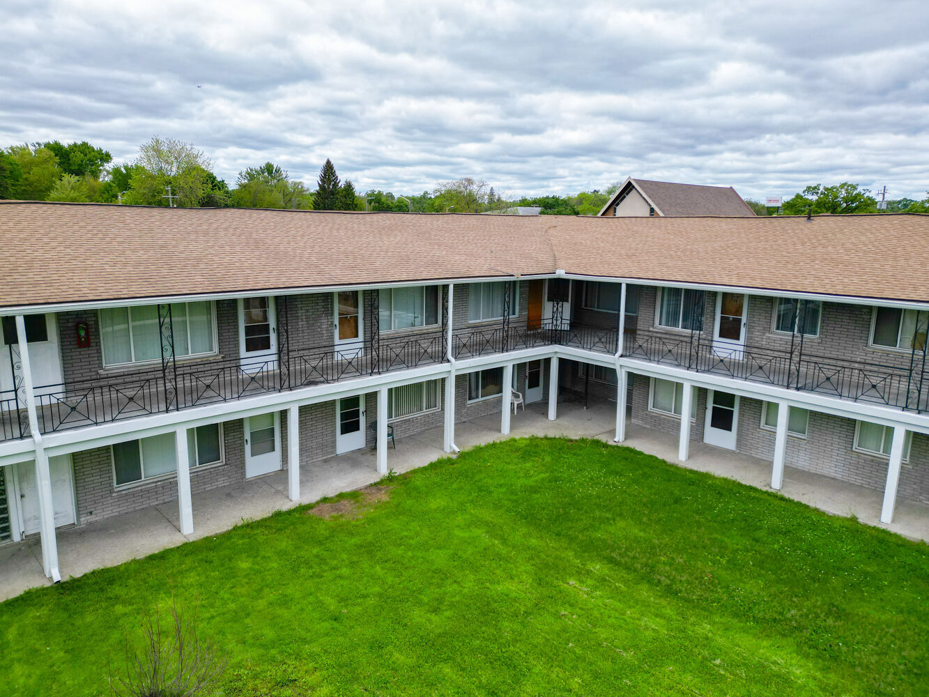 24290 W Seven Mile Rd, Detroit, MI 48219 | Crexi.com