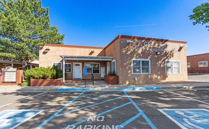 60 Avenida Aldea, Santa Fe, NM 87507 | Crexi.com