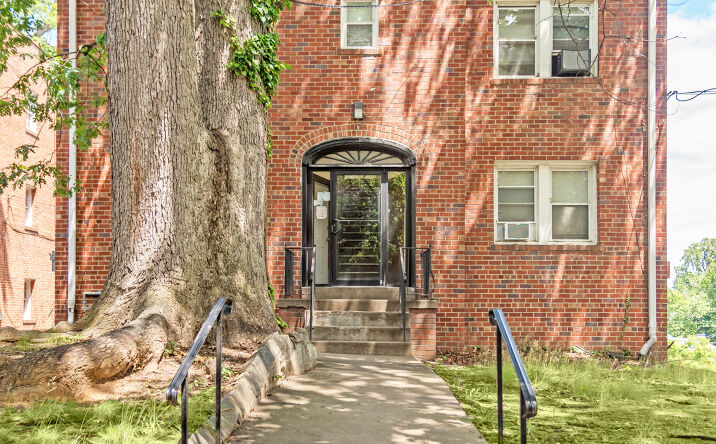 2920 P St SE, Washington, DC 20020 | Crexi.com