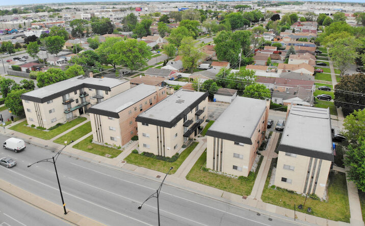 4634 W 79th St, Chicago, IL 60652 | Crexi.com