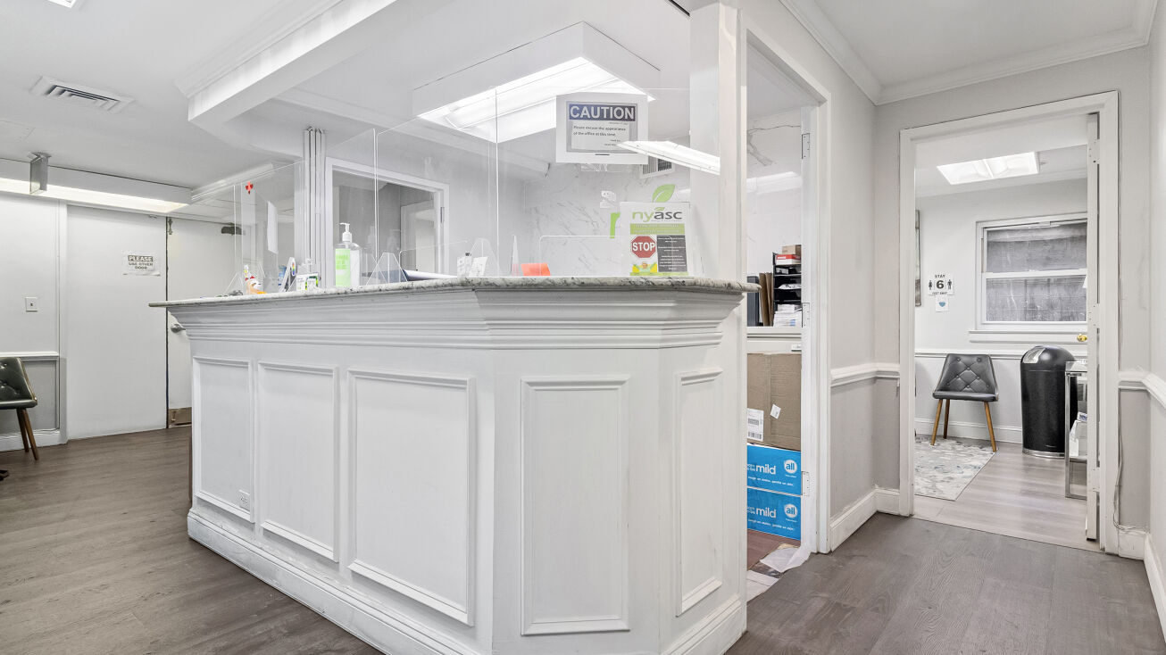120 E 36th Street, New York, NY 10016 | Crexi.com