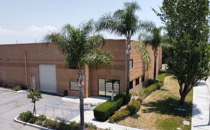 121 N Main Street, Riverside, CA 92501 | Crexi.com