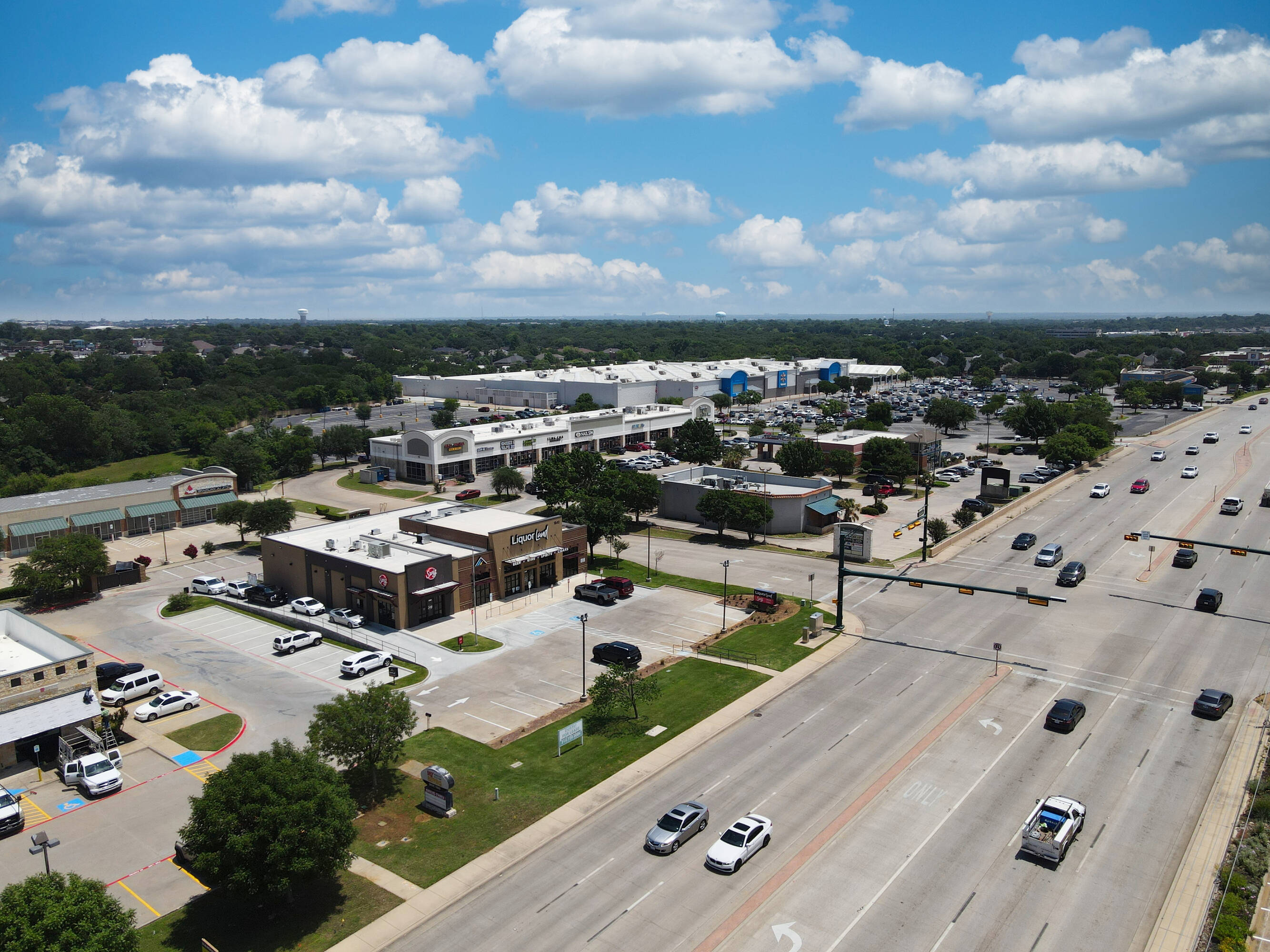 1842 PRECINCT LINE RD Hurst TX 76054-3166 APN: 40998576 | Crexi.com