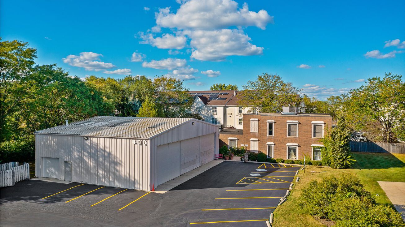 400 River Ridge Dr, Elgin, IL 60123 | Crexi.com