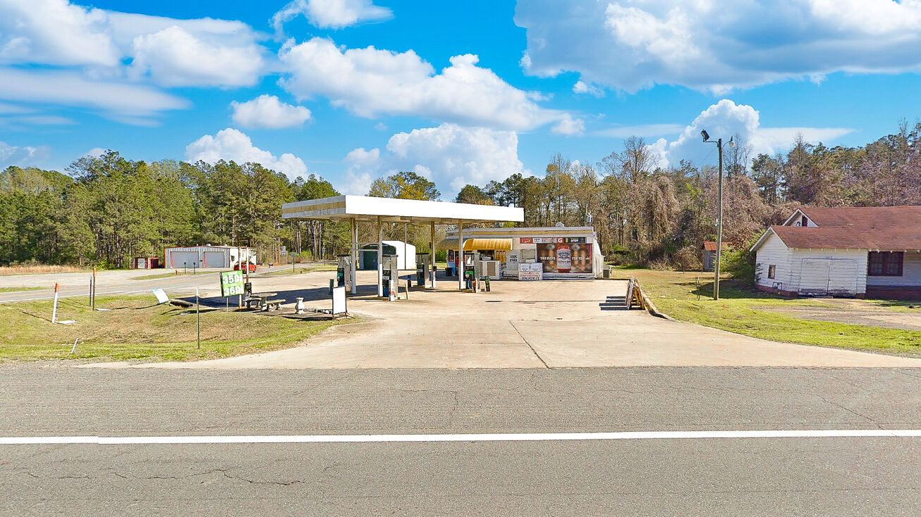 10501 US-63, Pine Bluff, AR 71603 | Crexi.com