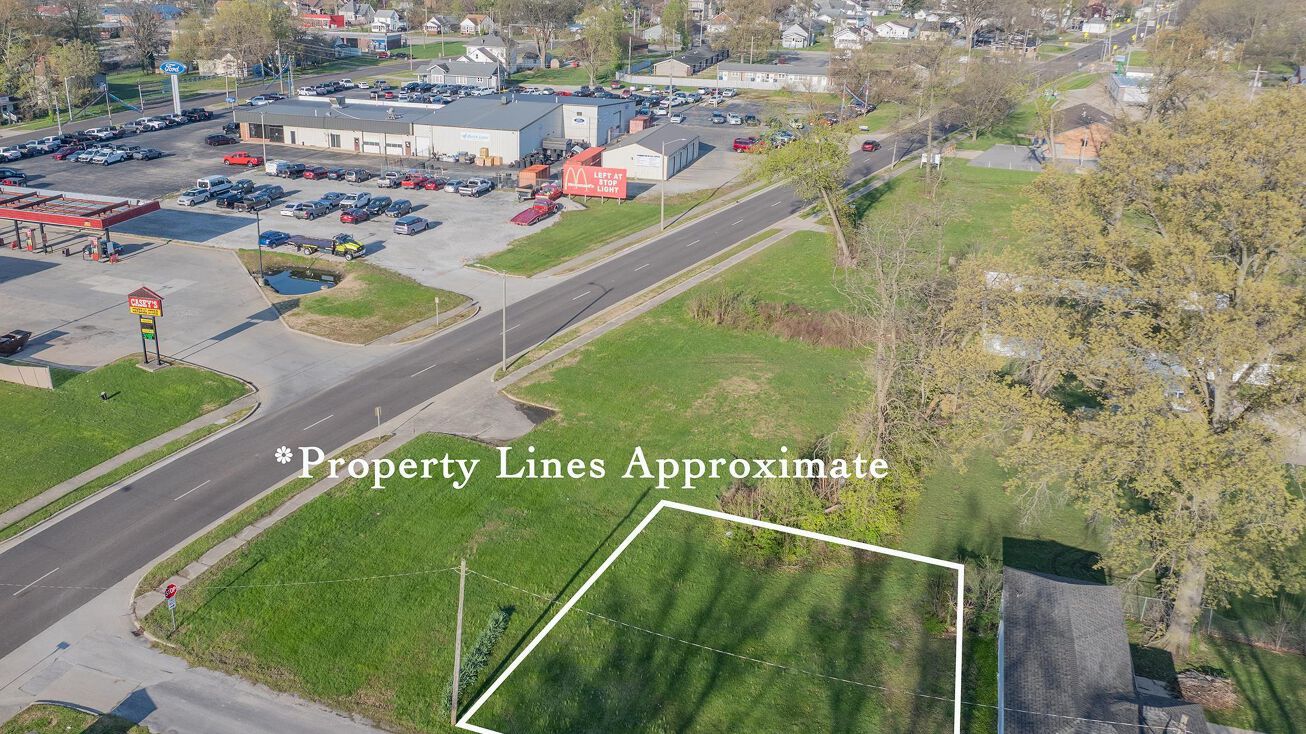 242 WATSON Street, Centralia, IL 62801 | Crexi.com