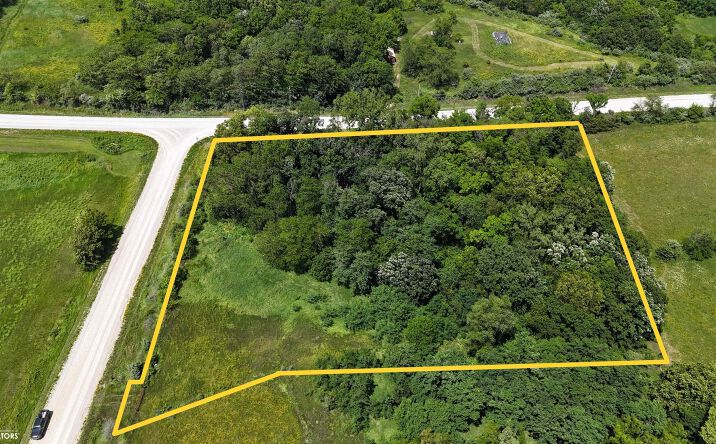 0 520th St, Centerville, IA 52544 | Crexi.com