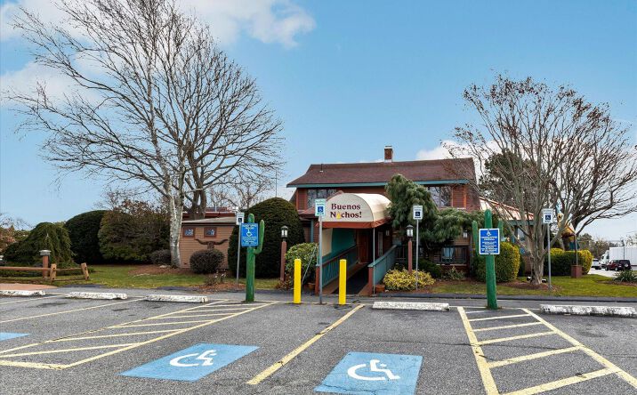 950 Iyannough Road, Hyannis, MA 02601 | Crexi.com