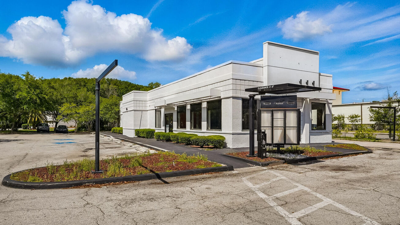 8761 BAYMEADOWS Road, Jacksonville, FL 32256 | Crexi.com