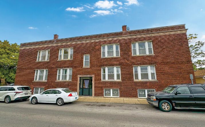 1900 S Harvey Ave, Berwyn, IL 60402 | Crexi.com