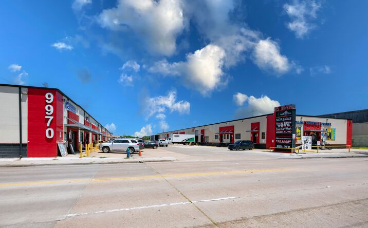 3935 Hartsdale Dr, Houston, TX 77063 | Crexi.com