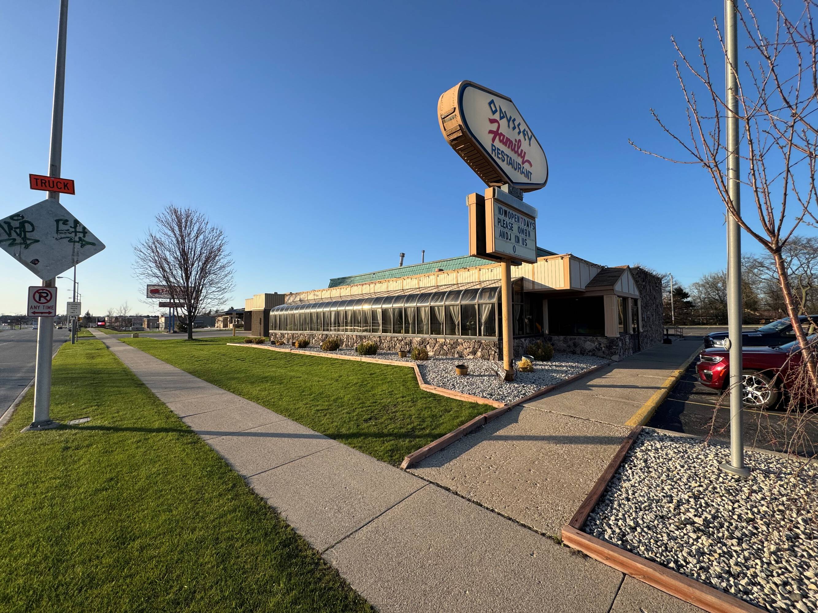 N82 W15380 Appleton Ave, Menomonee Falls, WI 53051 | Crexi.com