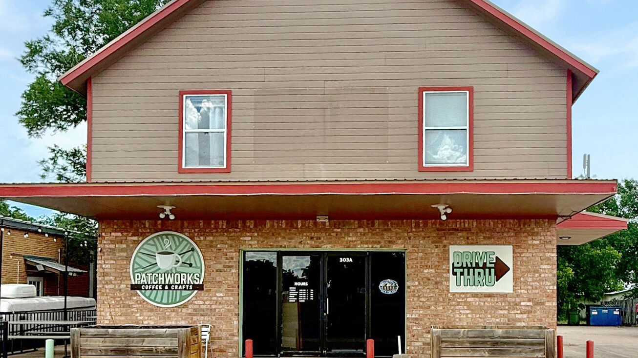 303 S. Commerce St., Granger, TX 76530 | Crexi.com
