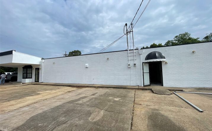 550 East Texas Ave, Waskom, TX 75692 | Crexi.com