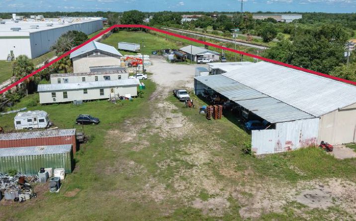 2291 US-92, Plant City, FL 33563 | Crexi.com