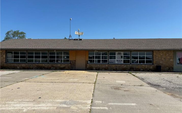 460 John Brown Road, Williamsburg, KS 66095 | Crexi.com
