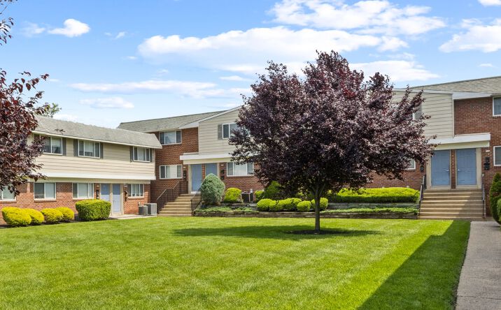601 Buttonwood Ave, Maple Shade, NJ 08052 | Crexi.com
