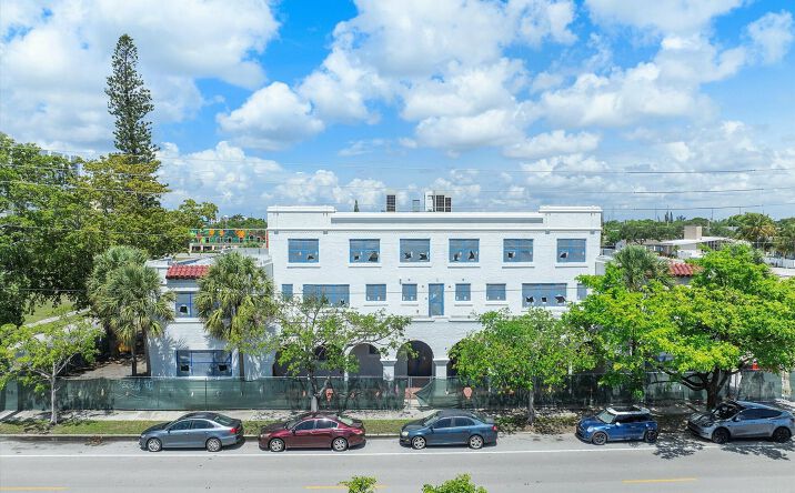 404 N 17th Ave, Hollywood, FL 33020 | Crexi.com