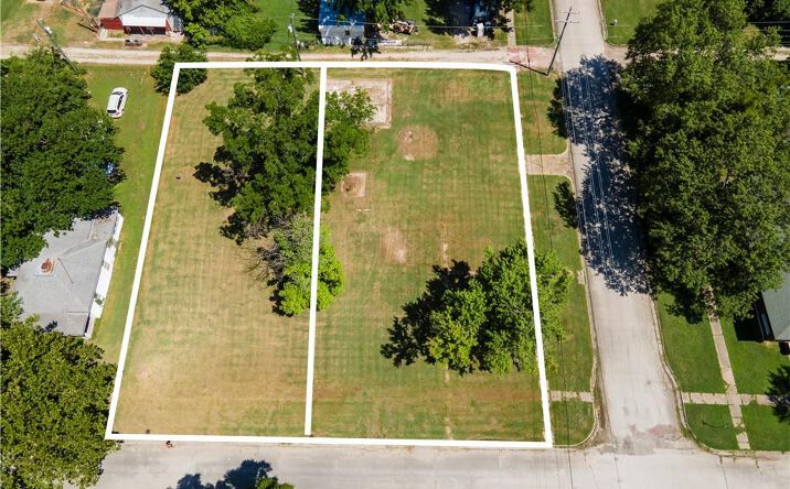 301 N 10th Street, Neodesha, KS 66757 | Crexi.com