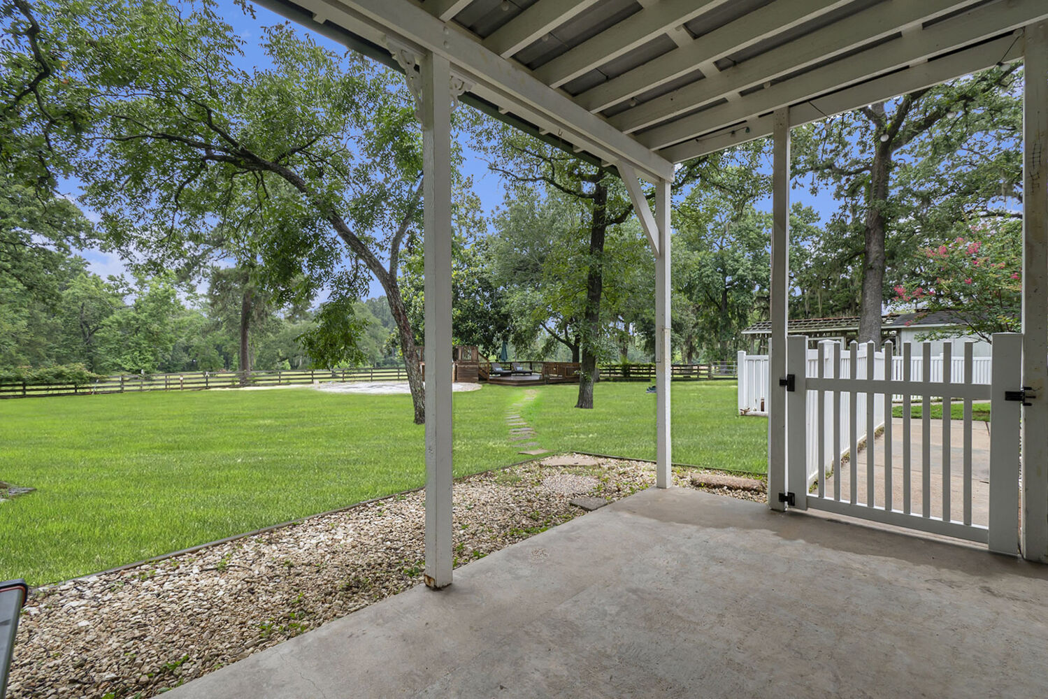 7363 County Line Rd, Willis, TX 77378 | Crexi.com