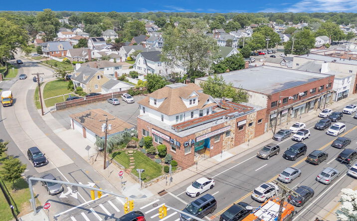 73 W Merrick Rd, Valley Stream, NY 11580 | Crexi.com